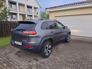 Jeep Cherokee 2014 Viļņa, ar dzinēja tilpumu 3.24 L un nobraukumu 233 tūkst. km par 11900 €, foto 5 vietnē AUTOMOTO.COM.LV