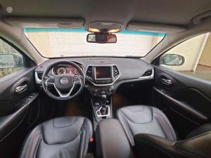 Jeep Cherokee 2014 Viļņa, ar dzinēja tilpumu 3.24 L un nobraukumu 233 tūkst. km par 11900 €, foto 10 vietnē AUTOMOTO.COM.LV