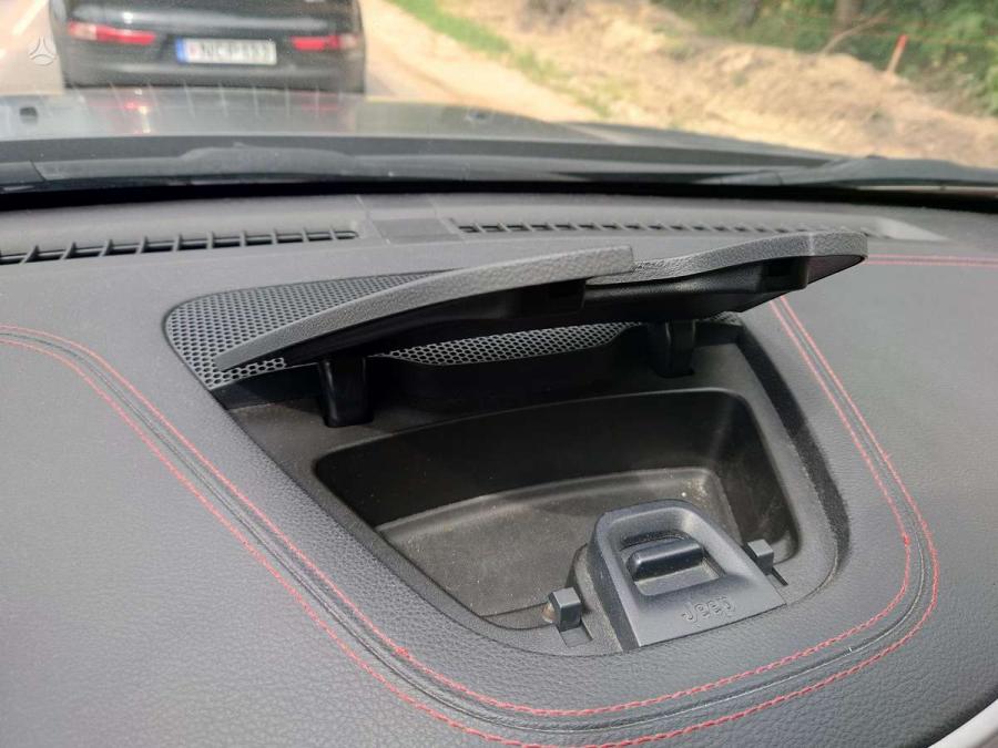 Jeep Cherokee 2014 Viļņa, ar dzinēja tilpumu 3.24 L un nobraukumu 233 tūkst. km par 11900 €, foto 21 vietnē AUTOMOTO.COM.LV