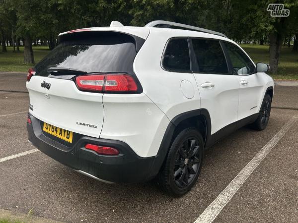 Jeep Cherokee 2014 in Marijampole, with an engine capacity of 2.00 L and mileage of 101 thousand km for 4500 €, photo 3 on AUTOMOTO.COM.LV