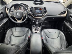 Jeep Cherokee 2015 Tallina, ar dzinēja tilpumu 2.00 L un nobraukumu 240 tūkst. km par 8980 €, foto 9 vietnē AUTOMOTO.COM.LV