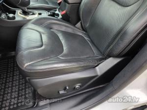 Jeep Cherokee 2015 Tallina, ar dzinēja tilpumu 2.00 L un nobraukumu 240 tūkst. km par 8980 €, foto 12 vietnē AUTOMOTO.COM.LV