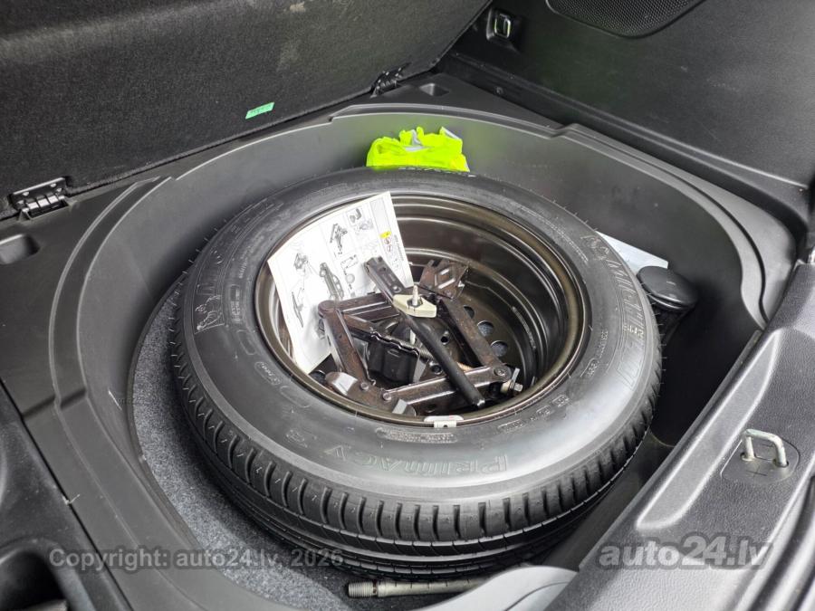 Джип Чероки 2015 в Таллин, объемом двигателя 2.00 л и пробегом 240 тыс. км за 8980 €, фото 28 на AUTOMOTO.COM.LV