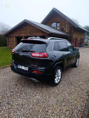 Jeep Cherokee 2016 in Kaunas, with an engine capacity of 2.20 L and mileage of 269 thousand km for 10300 €, photo 7 on AUTOMOTO.COM.LV