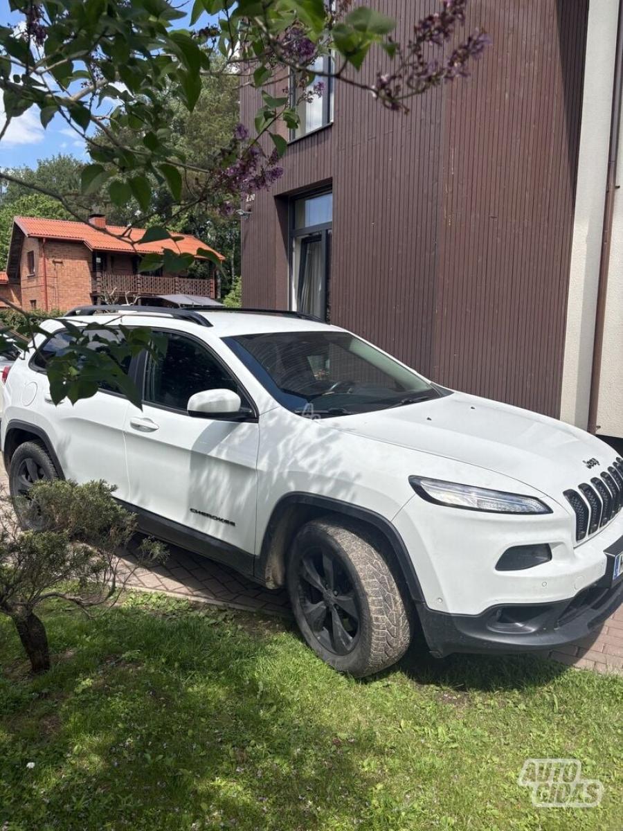 Jeep Cherokee 2016 Viļņa, ar dzinēja tilpumu 2.00 L un nobraukumu 252 tūkst. km par 7100 €, foto 3 vietnē AUTOMOTO.COM.LV