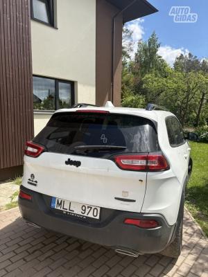 Jeep Cherokee 2016 Viļņa, ar dzinēja tilpumu 2.00 L un nobraukumu 252 tūkst. km par 7100 €, foto 5 vietnē AUTOMOTO.COM.LV