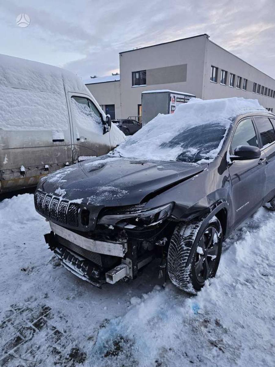 Джип Чероки 2019 в Каунас, объемом двигателя 2.18 л и пробегом 104 тыс. км за 10500 €, фото 11 на AUTOMOTO.COM.LV