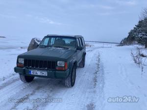 Zaļš Jeep Cherokee 1995 Tallina, ar dzinēja tilpumu 4.00 L un nobraukumu 0 tūkst. km par 5999 €, foto 2 vietnē AUTOMOTO.COM.LV