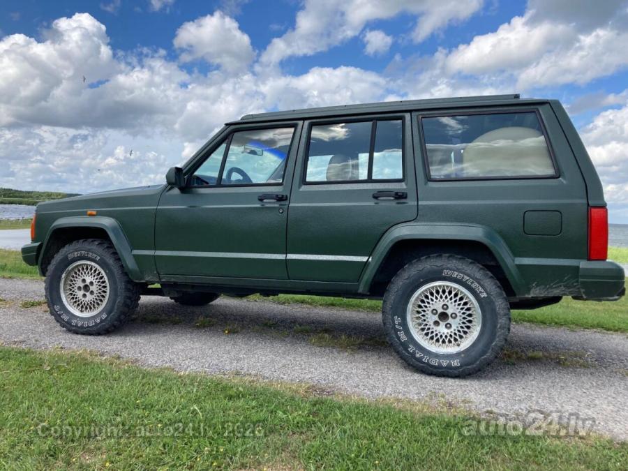 Zaļš Jeep Cherokee 1995 Tallina, ar dzinēja tilpumu 4.00 L un nobraukumu 0 tūkst. km par 5999 €, foto 8 vietnē AUTOMOTO.COM.LV