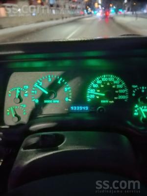 Green Jeep Cherokee 1997 in Riga, with an engine capacity of 4.00 L and mileage of 434 thousand km for 5200 €, photo 5 on AUTOMOTO.COM.LV