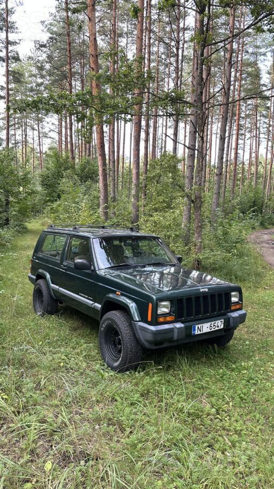 Зеленый Джип Чероки 2001 в Елгава, объемом двигателя 2.50 л и пробегом 229 тыс. км за 6400 €, фото 3 на AUTOMOTO.COM.LV