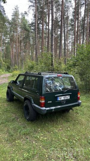 Зеленый Джип Чероки 2001 в Елгава, объемом двигателя 2.50 л и пробегом 229 тыс. км за 6400 €, фото 4 на AUTOMOTO.COM.LV