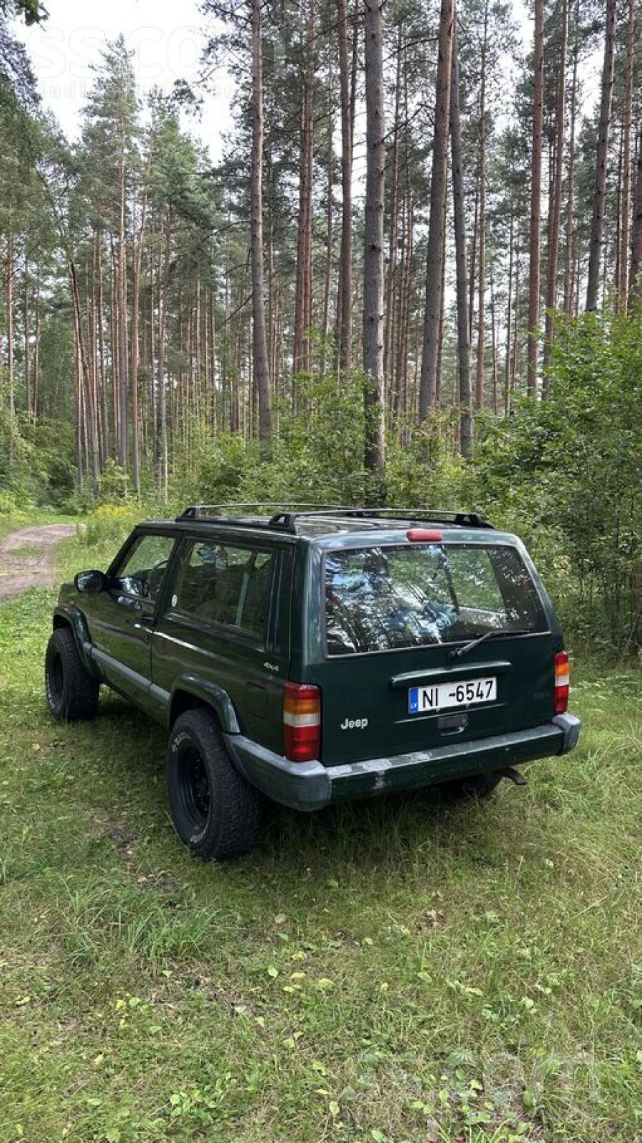Зеленый Джип Чероки 2001 в Елгава, объемом двигателя 2.50 л и пробегом 229 тыс. км за 6400 €, фото 4 на AUTOMOTO.COM.LV