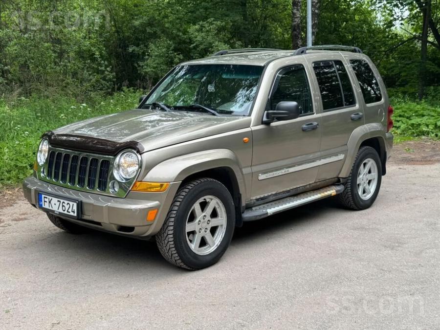 Зеленый Джип Чероки 2005 в Рига, объемом двигателя 2.70 л и пробегом 0 тыс. км за 2799 €, фото 1 на AUTOMOTO.COM.LV