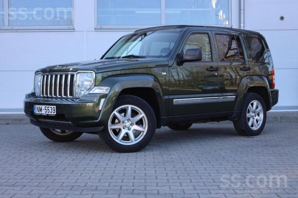 Green Jeep Cherokee 2009 in Riga, with an engine capacity of 2.80 L and mileage of 0 thousand km for 5495 €, photo 1 on AUTOMOTO.COM.LV