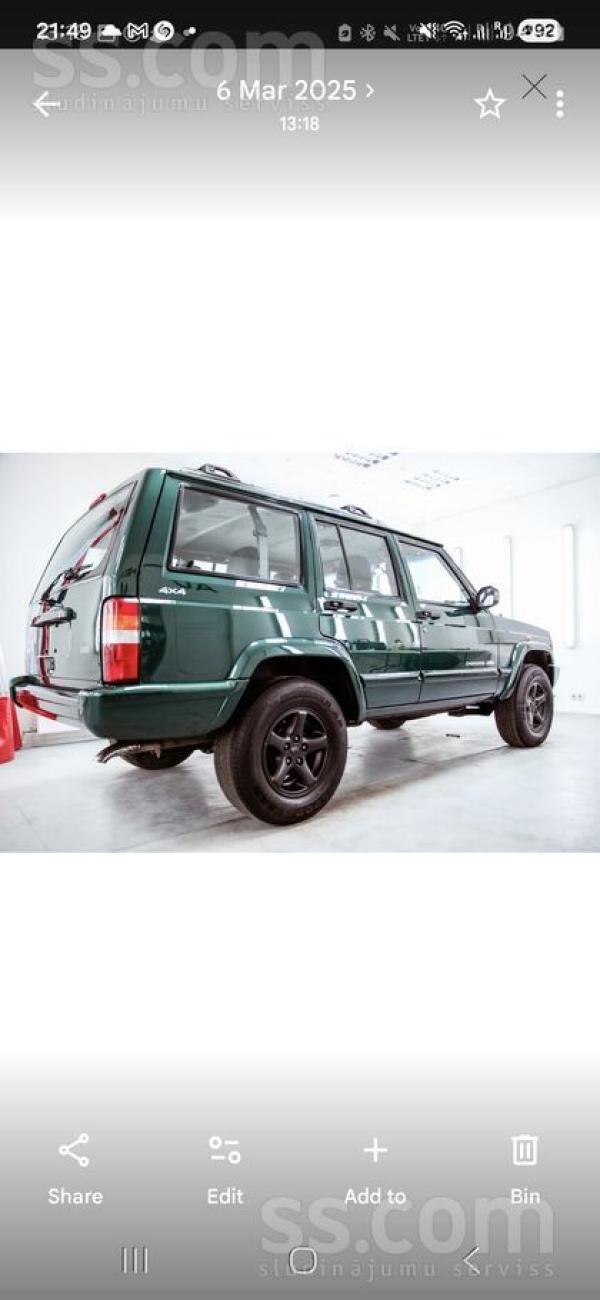 Green Jeep Cherokee 1999 in Riga, with an engine capacity of 2.50 L and mileage of 266 thousand km for 15000 €, photo 3 on AUTOMOTO.COM.LV