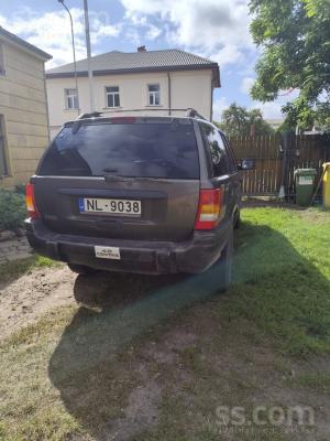 Pelēks Jeep Cherokee 2000 Liepāja, ar dzinēja tilpumu 4.00 L un nobraukumu 213 tūkst. km par 3000 €, foto 4 vietnē AUTOMOTO.COM.LV