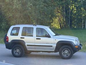 Pelēks Jeep Cherokee 2003 Radviliškis, ar dzinēja tilpumu 2.50 L un nobraukumu 326 tūkst. km par 3600 €, foto 4 vietnē AUTOMOTO.COM.LV