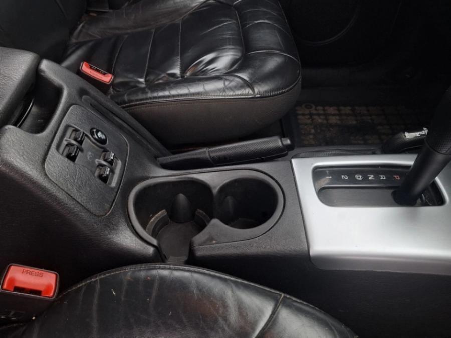 Pelēks Jeep Cherokee 2003 Rīga, ar dzinēja tilpumu 2.80 L un nobraukumu 314 tūkst. km par 2950 €, foto 8 vietnē AUTOMOTO.COM.LV