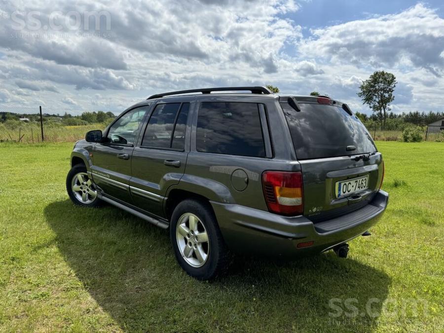 Pelēks Jeep Cherokee 2004 Dobele, ar dzinēja tilpumu 4.70 L un nobraukumu 135 tūkst. km par 14300 €, foto 3 vietnē AUTOMOTO.COM.LV