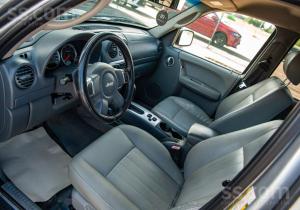 Pelēks Jeep Cherokee 2005 Cēsis, ar dzinēja tilpumu 2.80 L un nobraukumu 192 tūkst. km par 4250 €, foto 12 vietnē AUTOMOTO.COM.LV