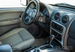 Pelēks Jeep Cherokee 2005 Cēsis, ar dzinēja tilpumu 2.80 L un nobraukumu 192 tūkst. km par 4250 €, foto 15 vietnē AUTOMOTO.COM.LV