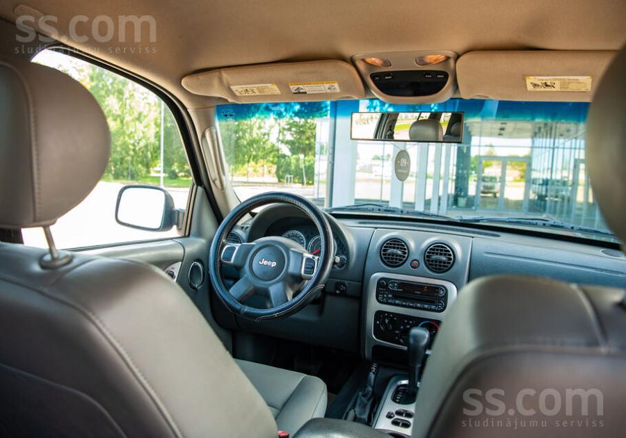 Pelēks Jeep Cherokee 2005 Cēsis, ar dzinēja tilpumu 2.80 L un nobraukumu 192 tūkst. km par 4250 €, foto 18 vietnē AUTOMOTO.COM.LV