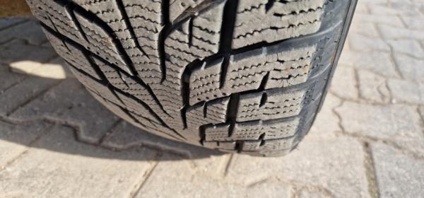 Pelēks Jeep Cherokee 2006 Rīga, ar dzinēja tilpumu 2.80 L un nobraukumu 215 tūkst. km par 4000 €, foto 10 vietnē AUTOMOTO.COM.LV