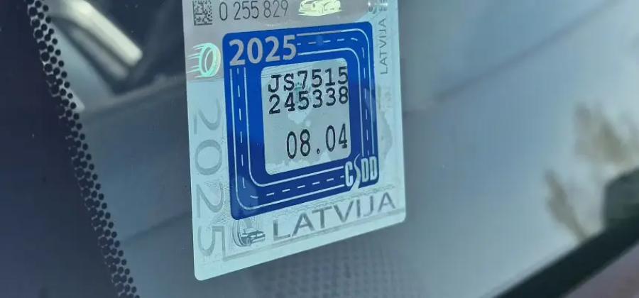 Серый Джип Чероки 2006 в Валмиера, объемом двигателя 2.80 л и пробегом 215 тыс. км за 4000 €, фото 15 на AUTOMOTO.COM.LV