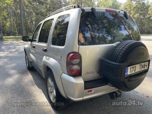 Серый Джип Чероки 2006 в Таллин, объемом двигателя 2.80 л и пробегом 245 тыс. км за 3000 €, фото 7 на AUTOMOTO.COM.LV