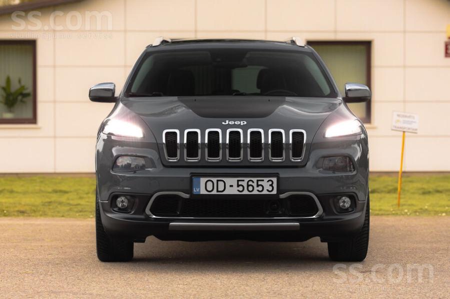 Pelēks Jeep Cherokee 2014 Jelgava, ar dzinēja tilpumu 2.00 L un nobraukumu 0 tūkst. km par 6600 €, foto 3 vietnē AUTOMOTO.COM.LV