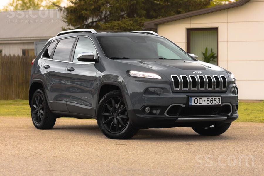 Pelēks Jeep Cherokee 2014 Jelgava, ar dzinēja tilpumu 2.00 L un nobraukumu 0 tūkst. km par 6600 €, foto 5 vietnē AUTOMOTO.COM.LV