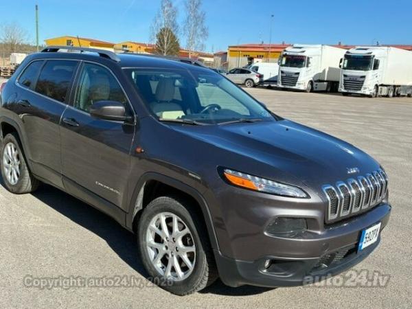Grey Jeep Cherokee 2014 in Tallinn, with an engine capacity of 3.20 L and mileage of 0 thousand km for 10900 €, photo 1 on AUTOMOTO.COM.LV
