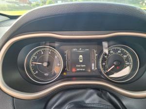 Pelēks Jeep Cherokee 2014 Klaipėda, ar dzinēja tilpumu 2.36 L un nobraukumu 294 tūkst. km par 5200 €, foto 6 vietnē AUTOMOTO.COM.LV