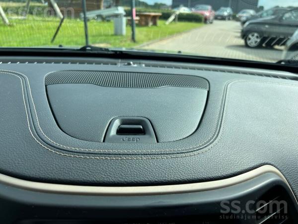 Pelēks Jeep Cherokee 2015 Talsi, ar dzinēja tilpumu 2.00 L un nobraukumu 236 tūkst. km par 11970 €, foto 4 vietnē AUTOMOTO.COM.LV