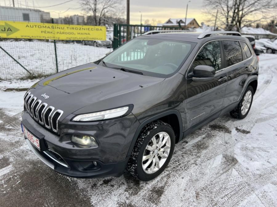 Pelēks Jeep Cherokee 2015 Rīga, ar dzinēja tilpumu 2.00 L un nobraukumu 230 tūkst. km par 11550 €, foto 1 vietnē AUTOMOTO.COM.LV