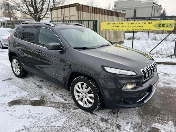 Pelēks Jeep Cherokee 2015 Rīga, ar dzinēja tilpumu 2.00 L un nobraukumu 230 tūkst. km par 11550 €, foto 3 vietnē AUTOMOTO.COM.LV