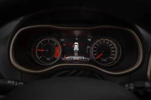 Grey Jeep Cherokee 2015 in Jelgava, with an engine capacity of 2.00 L and mileage of 140 thousand km for 12650 €, photo 21 on AUTOMOTO.COM.LV
