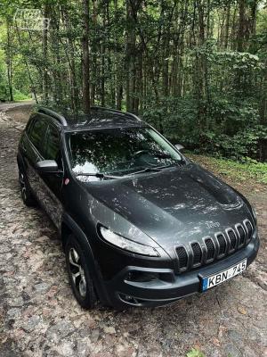 Grey Jeep Cherokee 2016 in Vilnius, with an engine capacity of 3.20 L and mileage of 93 thousand km for 15000 €, photo  on AUTOMOTO.COM.LV