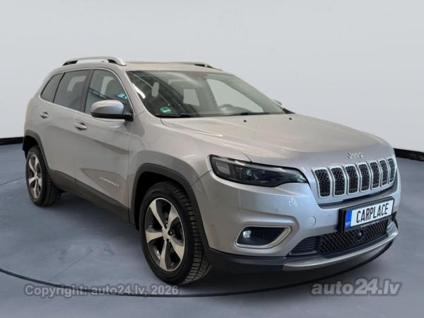 Pelēks Jeep Cherokee 2018 Tallina, ar dzinēja tilpumu 0.00 L un nobraukumu 166 tūkst. km par 15999 €, foto 3 vietnē AUTOMOTO.COM.LV