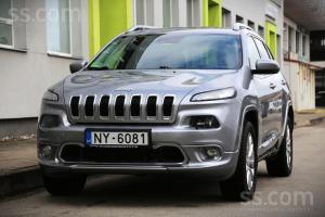 Grey Jeep Cherokee 2018 in Riga, with an engine capacity of 2.20 L and mileage of 176 thousand km for 13995 €, photo  on AUTOMOTO.COM.LV