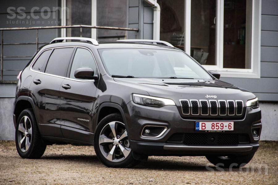 Pelēks Jeep Cherokee 2019 Tukums, ar dzinēja tilpumu 2.20 L un nobraukumu 192 tūkst. km par 15990 €, foto 2 vietnē AUTOMOTO.COM.LV