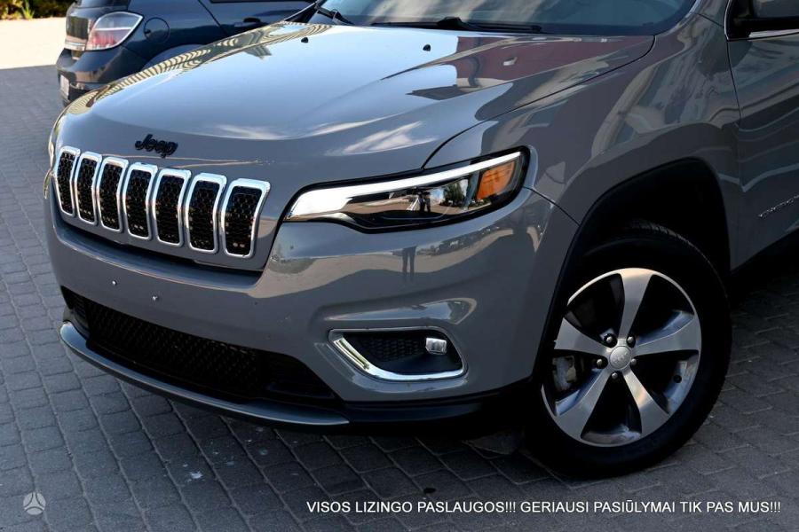 Pelēks Jeep Cherokee 2019 Kretinga, ar dzinēja tilpumu 3.24 L un nobraukumu 129 tūkst. km par 15499 €, foto 5 vietnē AUTOMOTO.COM.LV