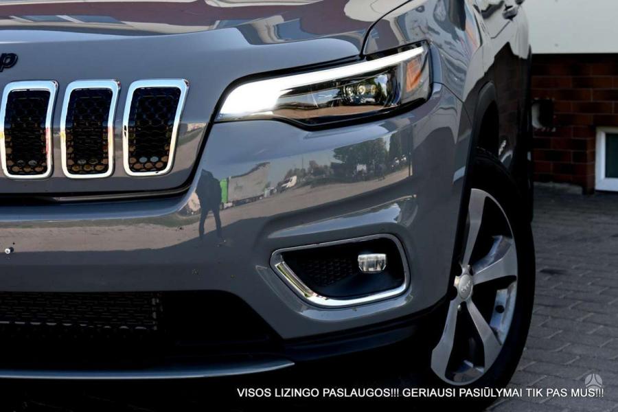 Pelēks Jeep Cherokee 2019 Kretinga, ar dzinēja tilpumu 3.24 L un nobraukumu 129 tūkst. km par 15499 €, foto 6 vietnē AUTOMOTO.COM.LV