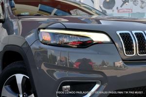 Pelēks Jeep Cherokee 2019 Kretinga, ar dzinēja tilpumu 3.24 L un nobraukumu 129 tūkst. km par 15499 €, foto 9 vietnē AUTOMOTO.COM.LV