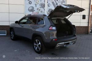 Pelēks Jeep Cherokee 2019 Kretinga, ar dzinēja tilpumu 3.24 L un nobraukumu 129 tūkst. km par 15499 €, foto 14 vietnē AUTOMOTO.COM.LV