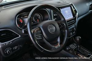 Pelēks Jeep Cherokee 2019 Kretinga, ar dzinēja tilpumu 3.24 L un nobraukumu 129 tūkst. km par 15499 €, foto 23 vietnē AUTOMOTO.COM.LV