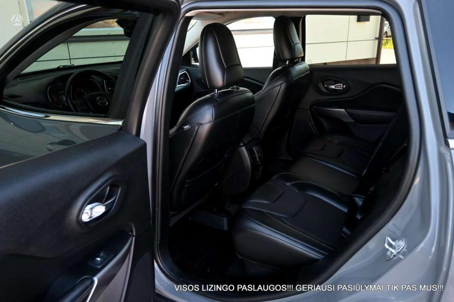 Pelēks Jeep Cherokee 2019 Kretinga, ar dzinēja tilpumu 3.24 L un nobraukumu 129 tūkst. km par 15499 €, foto 27 vietnē AUTOMOTO.COM.LV