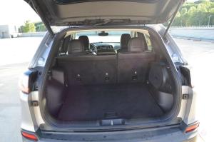 Pelēks Jeep Cherokee 2019 Viļņa, ar dzinēja tilpumu 3.24 L un nobraukumu 155 tūkst. km par 14550 €, foto 21 vietnē AUTOMOTO.COM.LV