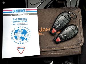 Grey Jeep Cherokee 2019 in Vilnius, with an engine capacity of 2.40 L and mileage of 127 thousand km for 13700 €, photo 22 on AUTOMOTO.COM.LV